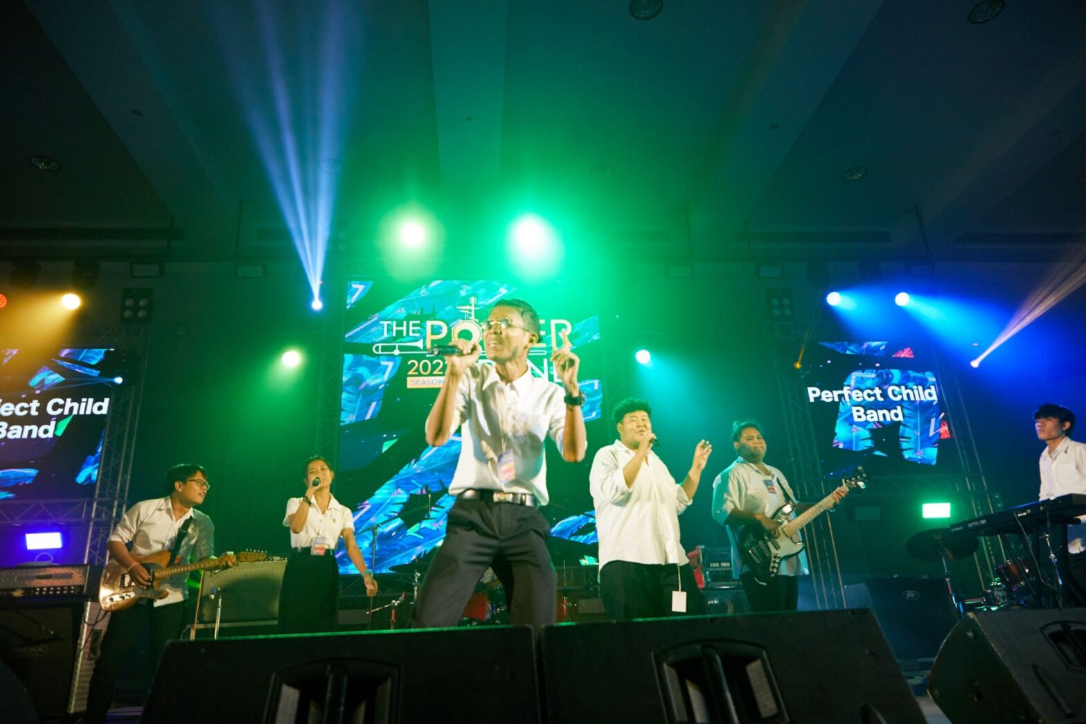 Perfect Child Bandวงเด็กสมบูรณ์ที่เกิดจากความไม่สมบูรณ์ ...แต่ดันเพอร์เ ...