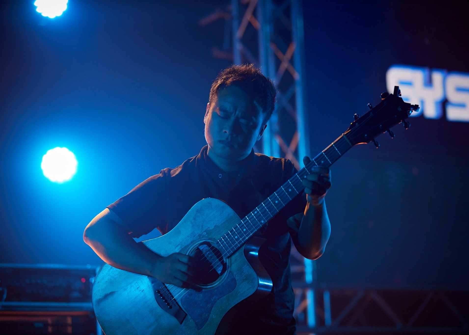 “ดนตรีคือเพื่อนที่อยู่กับผมในทุกช่วงเวลา…”สาธุการ ทิยาธิราSolar System ...