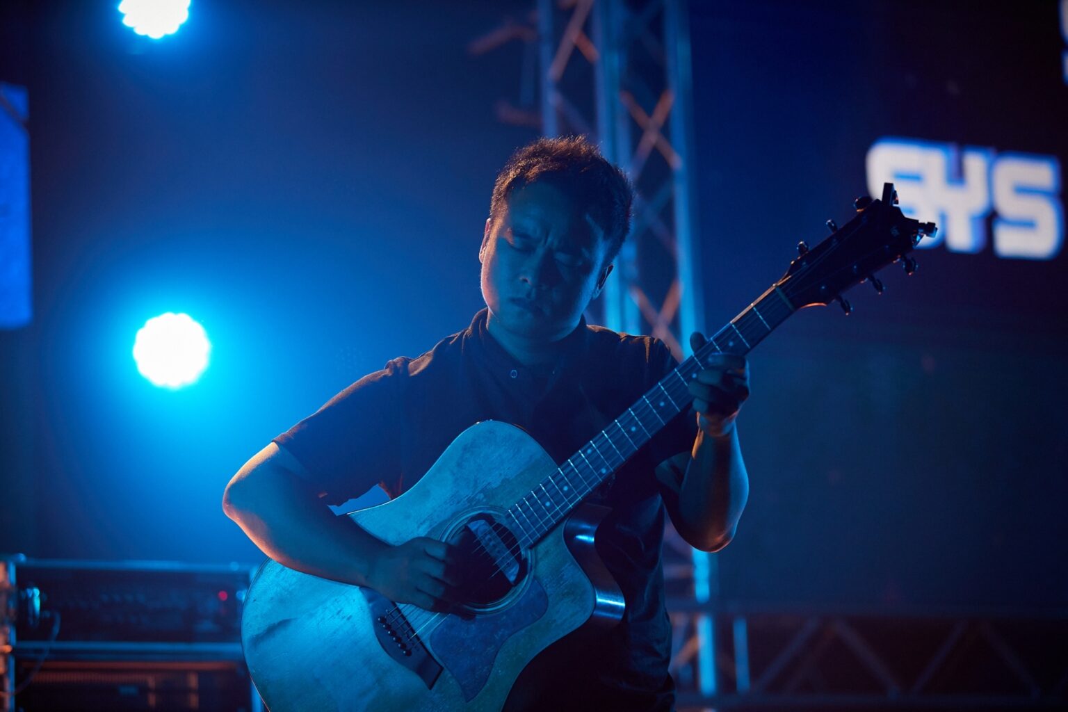 “ดนตรีคือเพื่อนที่อยู่กับผมในทุกช่วงเวลา…”สาธุการ ทิยาธิรา Solar System ...