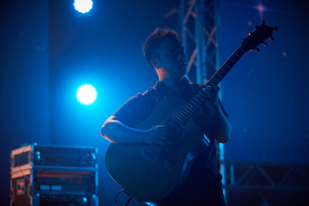 “ดนตรีคือเพื่อนที่อยู่กับผมในทุกช่วงเวลา…”สาธุการ ทิยาธิราSolar System ...