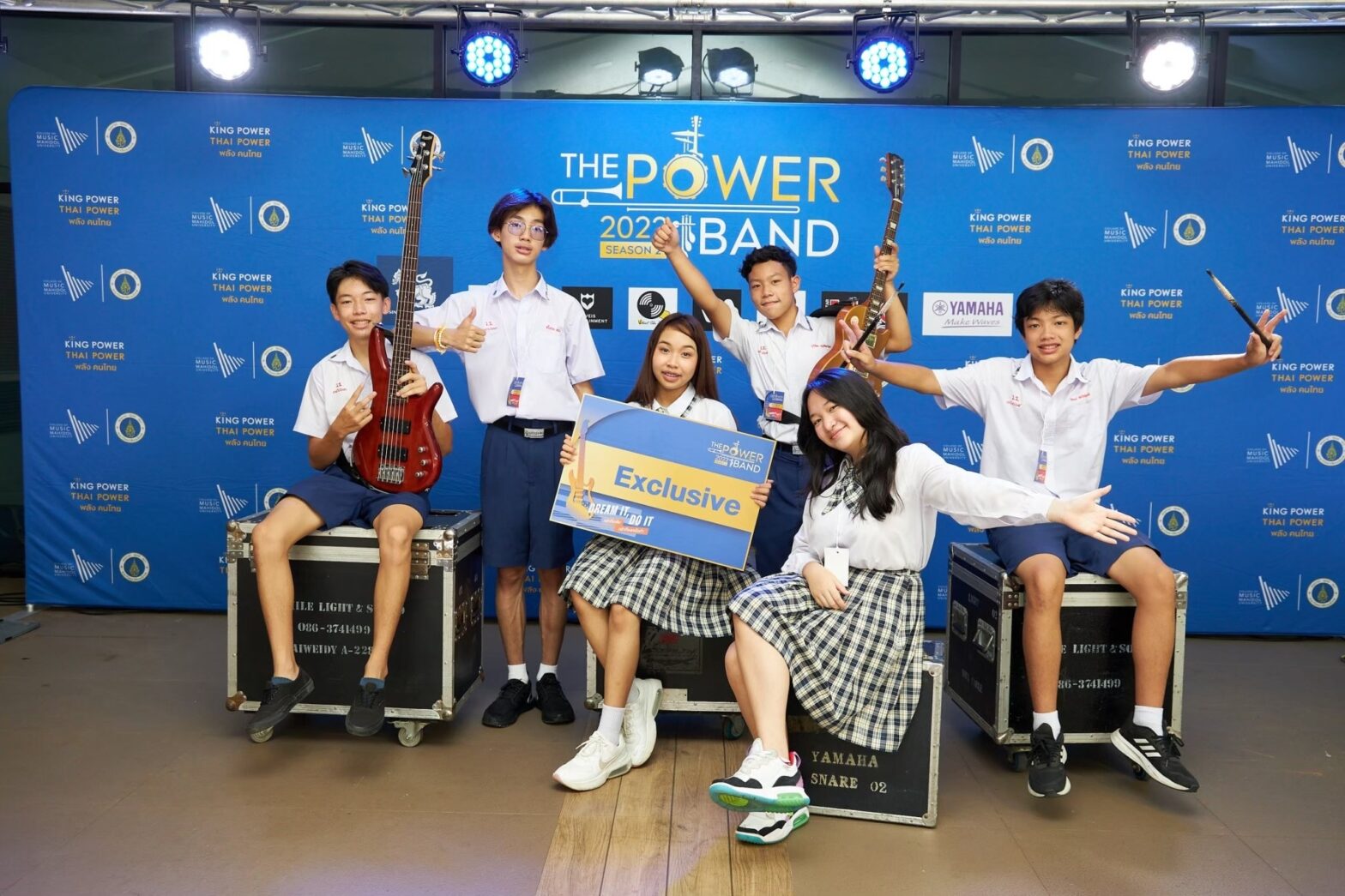 เก็บเกี่ยวประสบการณ์ บนเส้นทางเติบโตของวง Exclusive - ThaiPower.co