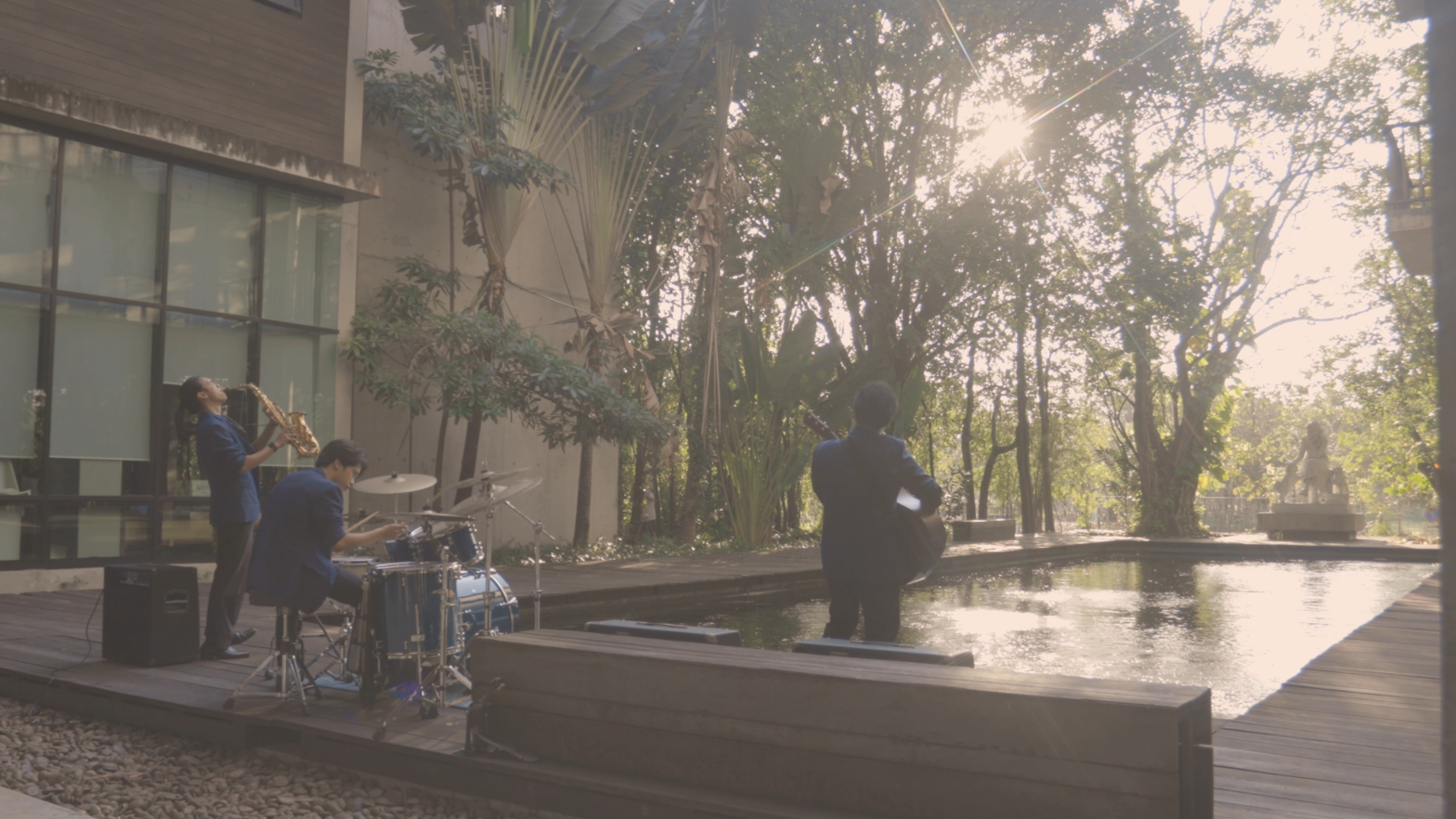 “LOVE FROM THE UNIVERSE” จาก Solar System Bandปลดปล่อยศักยภาพ สั่งสม ...