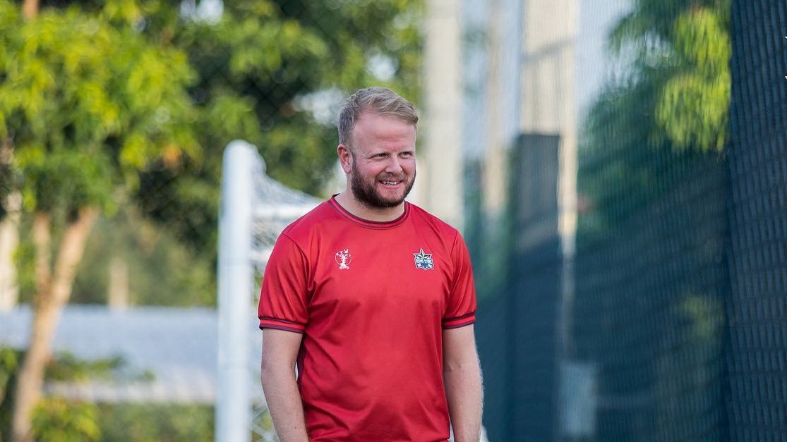 ฟุตบอลคือ … วิถีชีวิตไมเคิล เบิร์น - ThaiPower.co