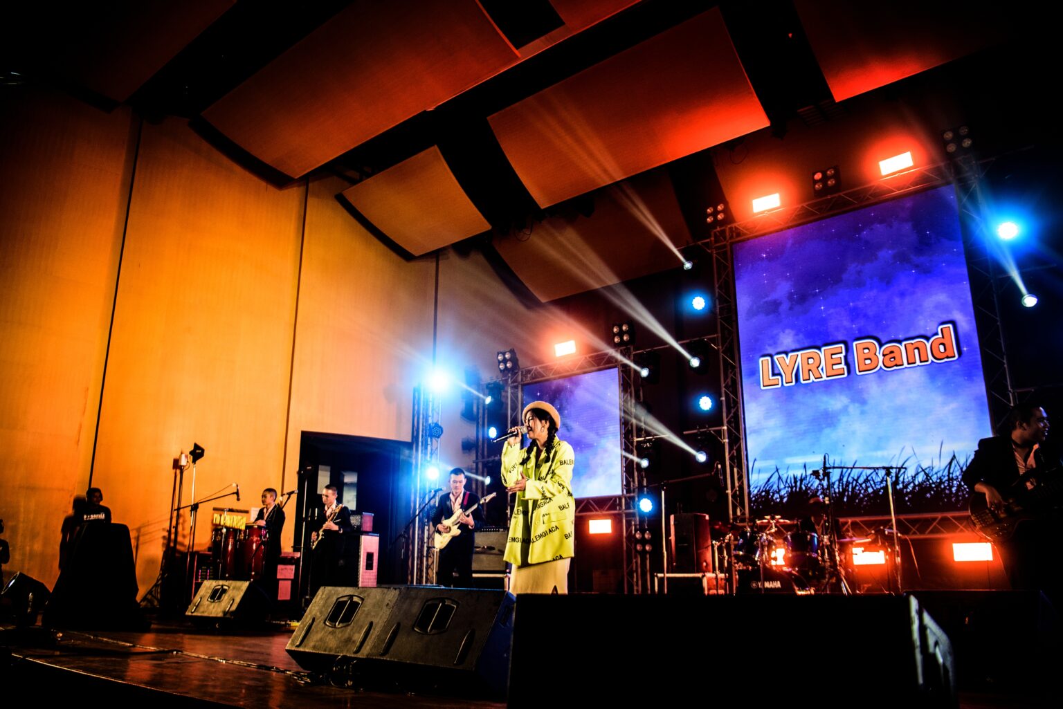 LYRE Band กายเป็นทหาร จิตวิญญาณนักดนตรี ครับผม!!! - ThaiPower.co