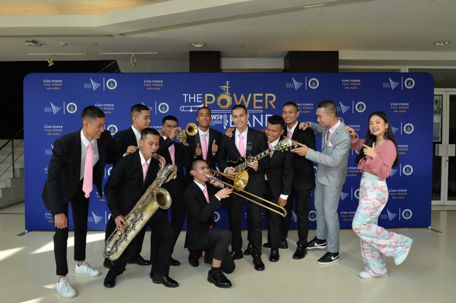 LYRE Band กายเป็นทหาร จิตวิญญาณนักดนตรี ครับผม!!! - ThaiPower.co