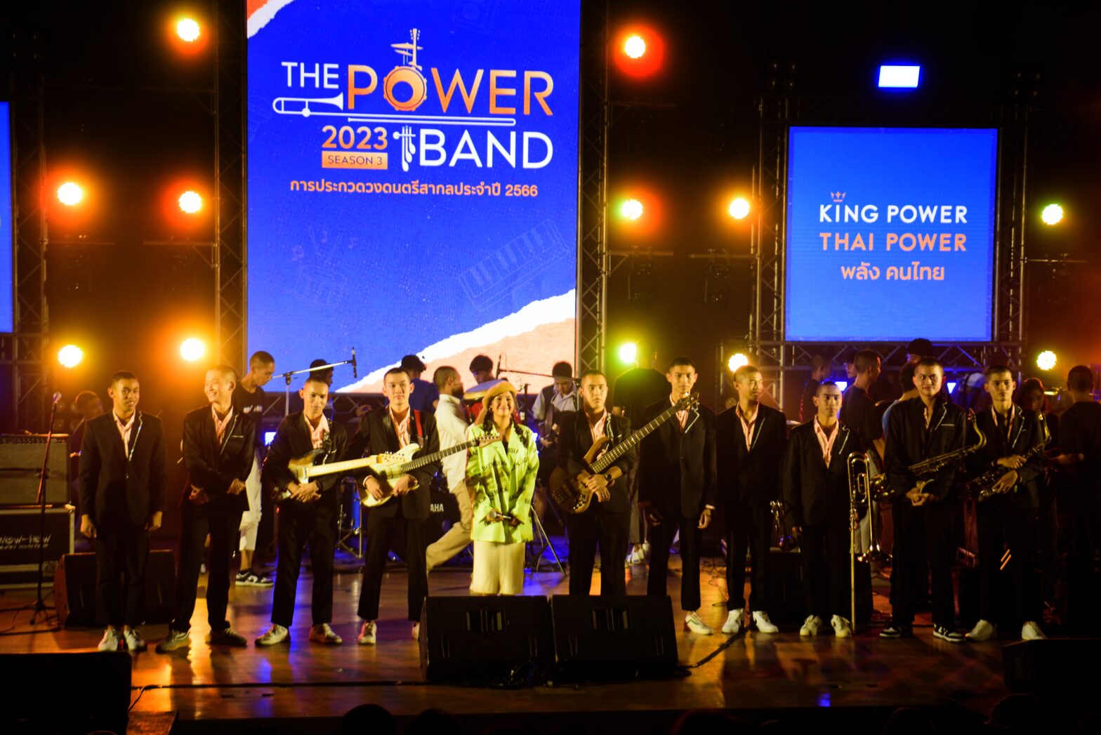 LYRE Band กายเป็นทหาร จิตวิญญาณนักดนตรี ครับผม!!! - ThaiPower.co