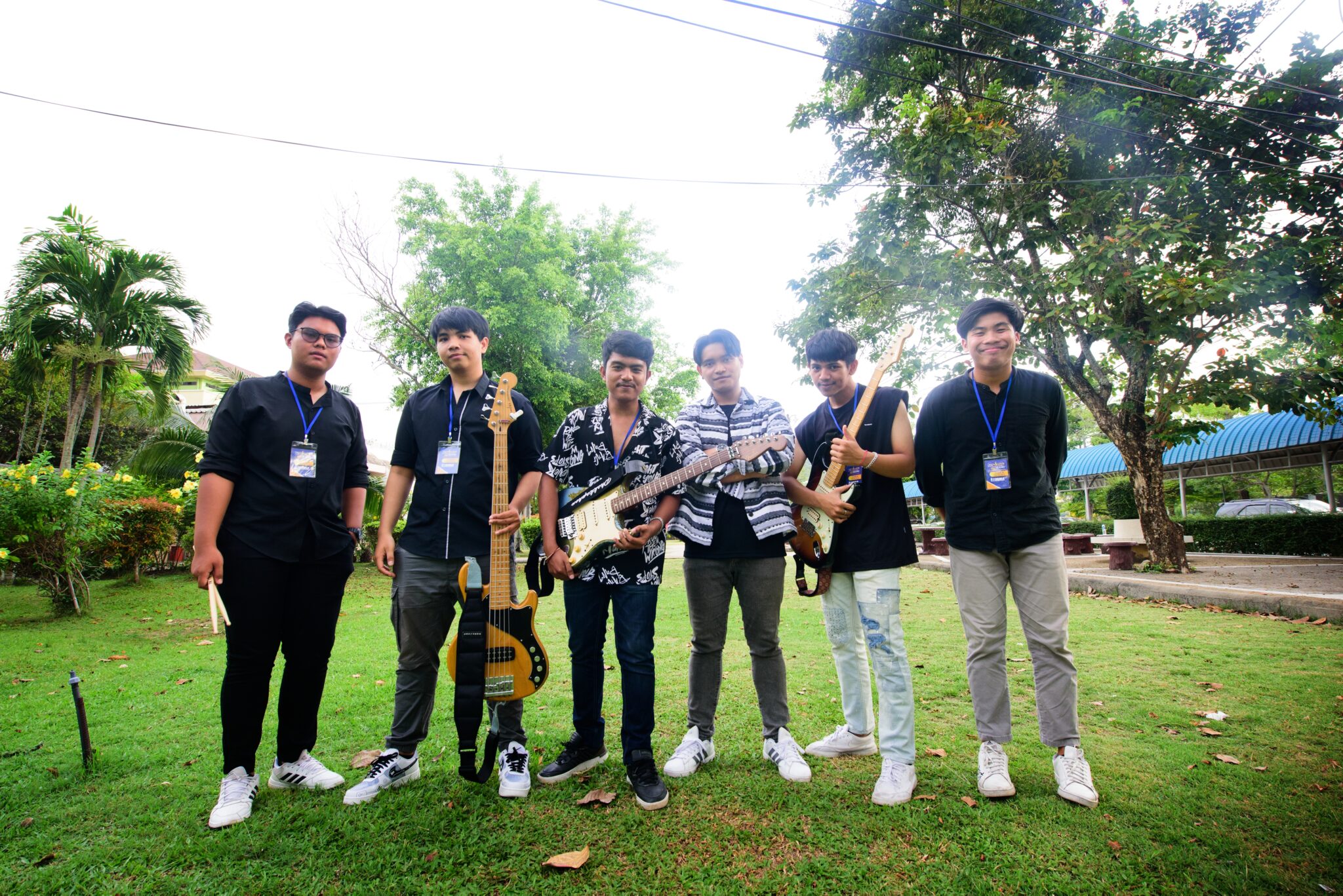 THE SIX SONS ชนะ! ด้วยอุปสรรค - ThaiPower.co