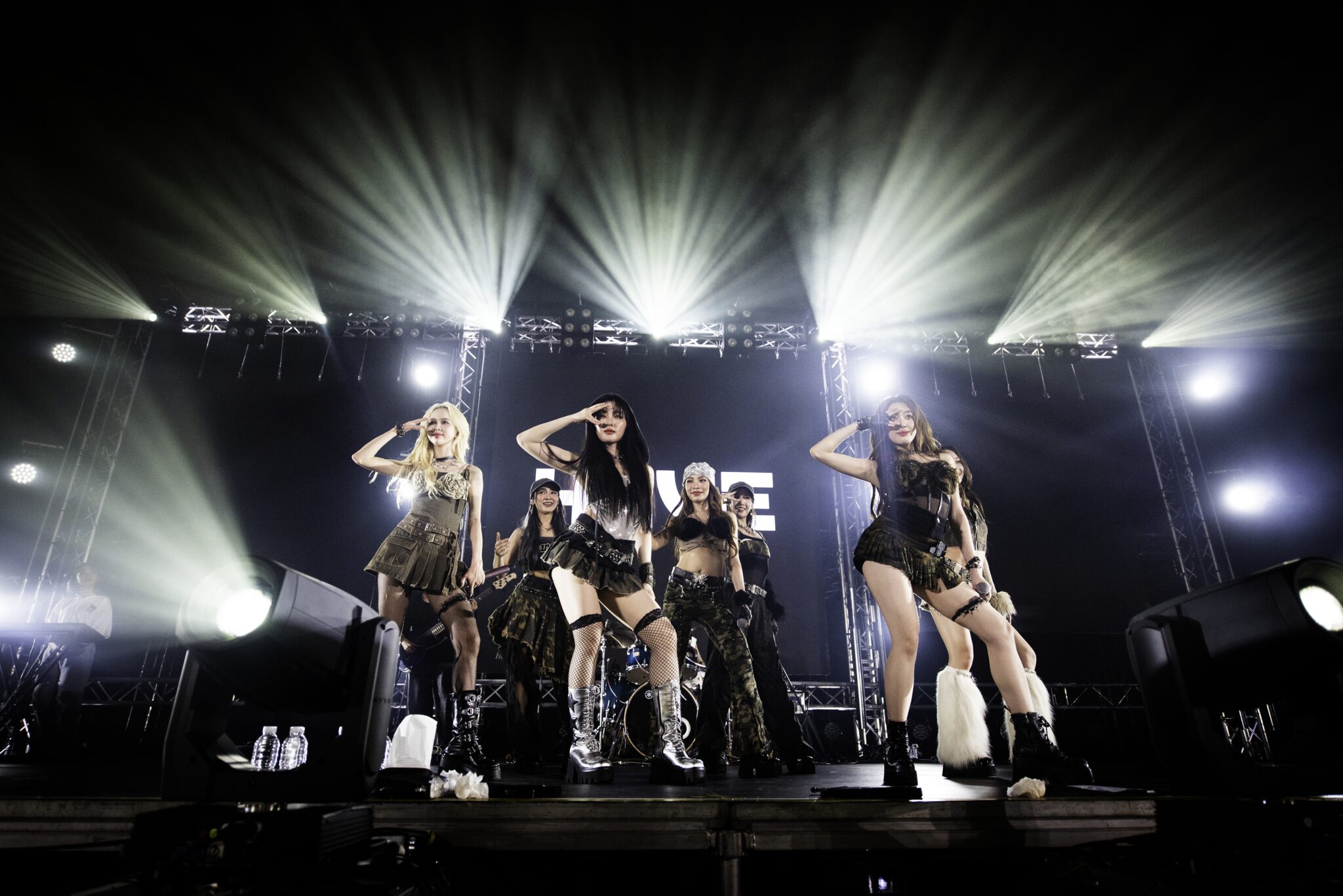 4EVE:สตอรีที่อยากเล่าผ่านตัวอักษร A ถึง Z - ThaiPower.co